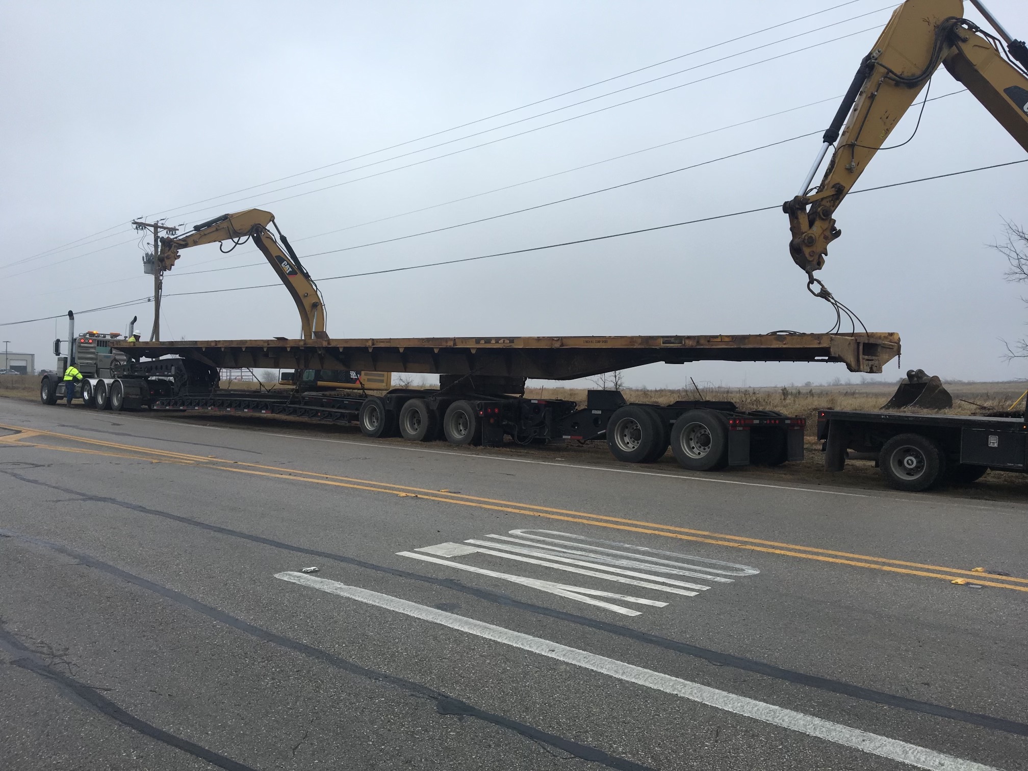Railroad Heavy Hauling Services - Equipment Express Inc.